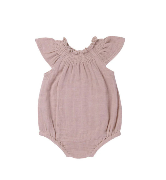 Six Month Baby Photo Outfits - Beth Miga Photography